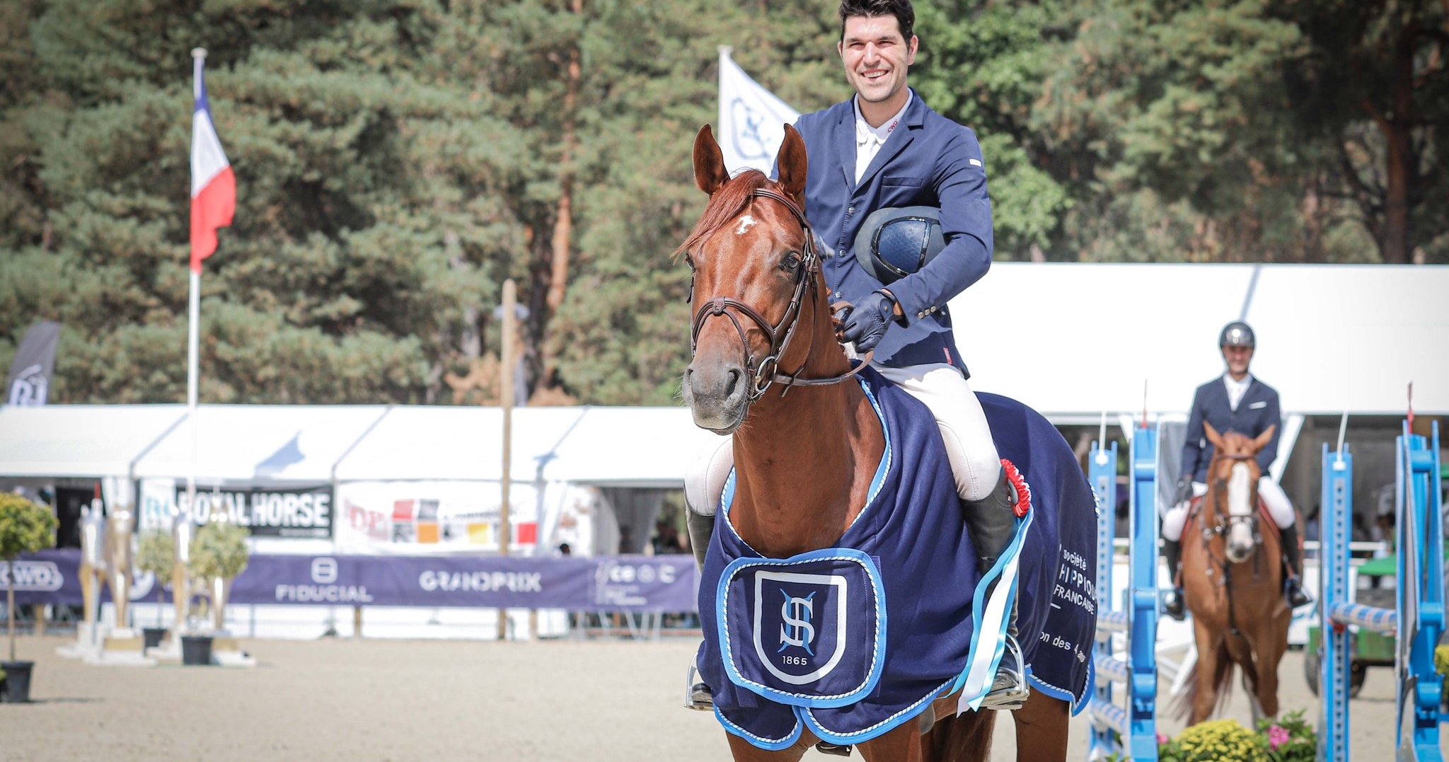 Fontainebleau 2022 : IN GOLD DES ISLES Champion des 4 ans - News ...